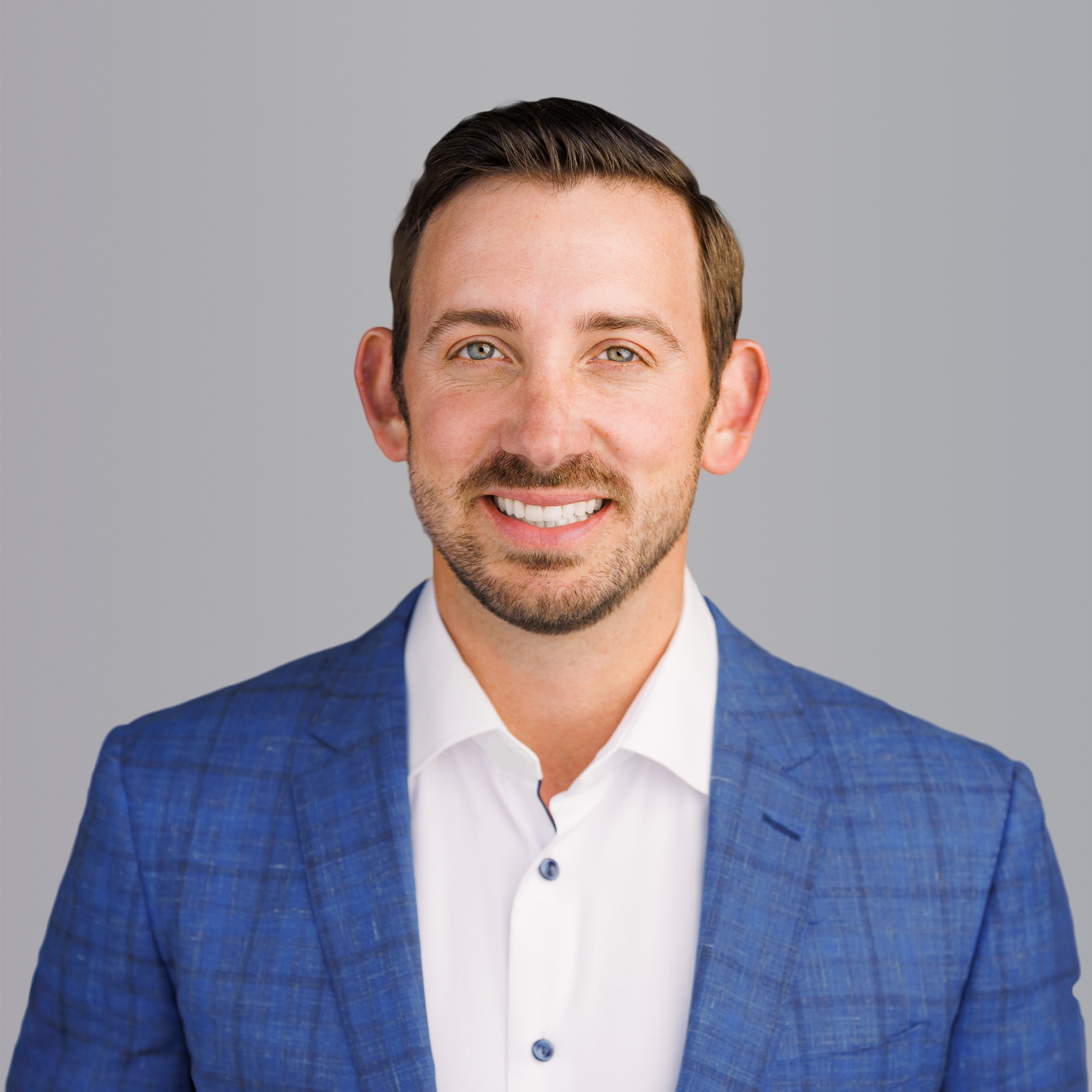 Mike Novkov | US | Cushman & Wakefield