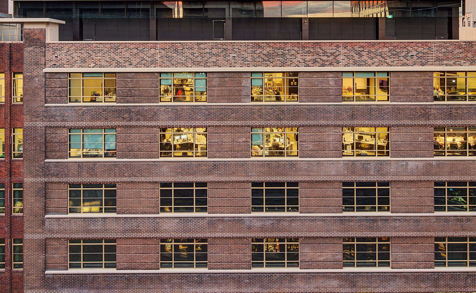 155 Clarence Street: Maintaining Its Classy Fit-Out While Being Eco ...