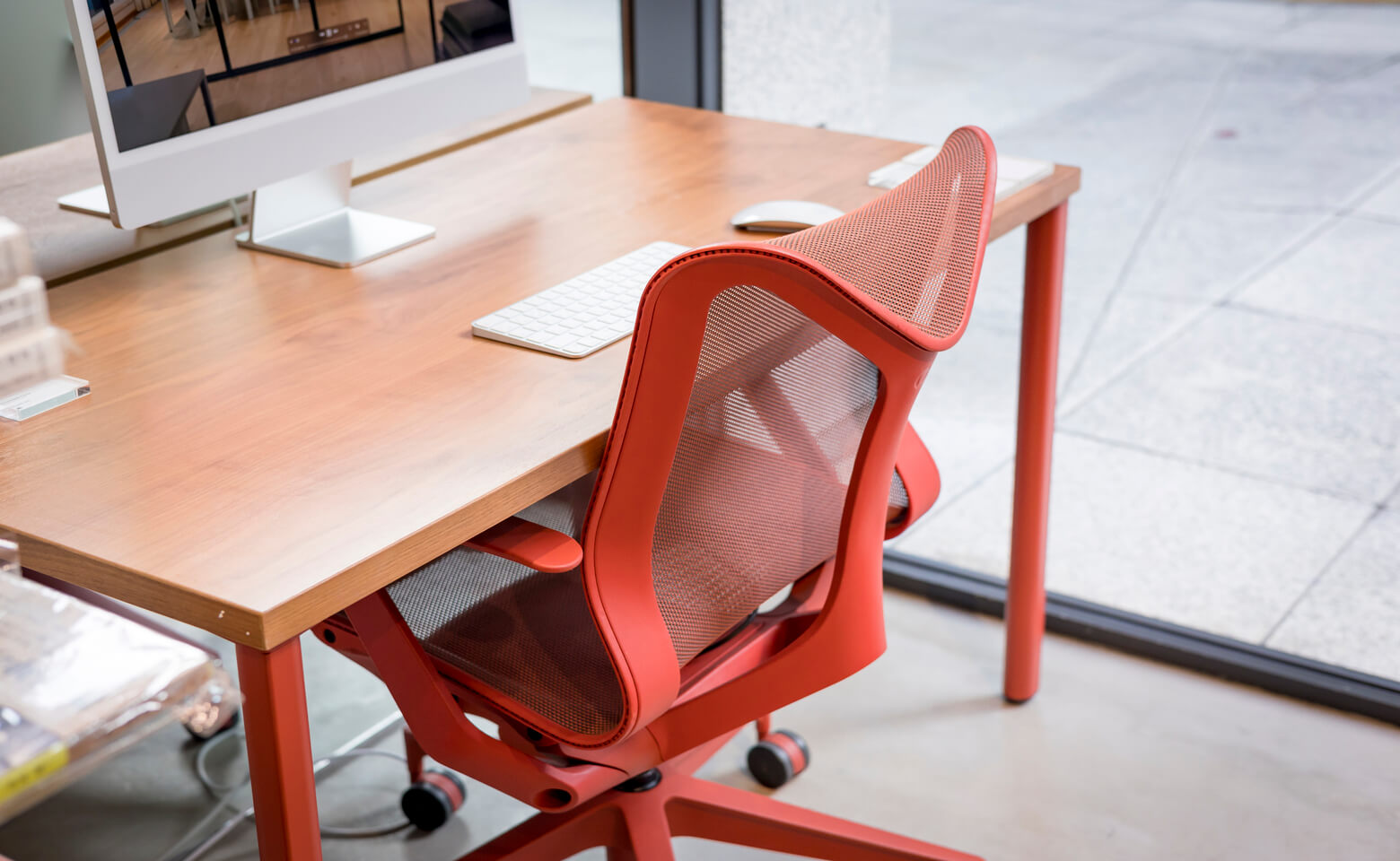 Herman Miller Japan| ストアリーシング | 日本 | Cushman & Wakefield