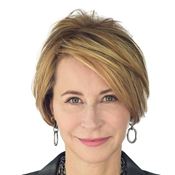 Michelle MacKay | CEO | US | Cushman & Wakefield