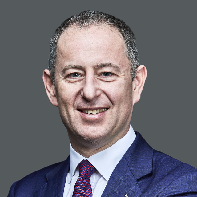 Jonathan Hallett | CZ | Cushman & Wakefield