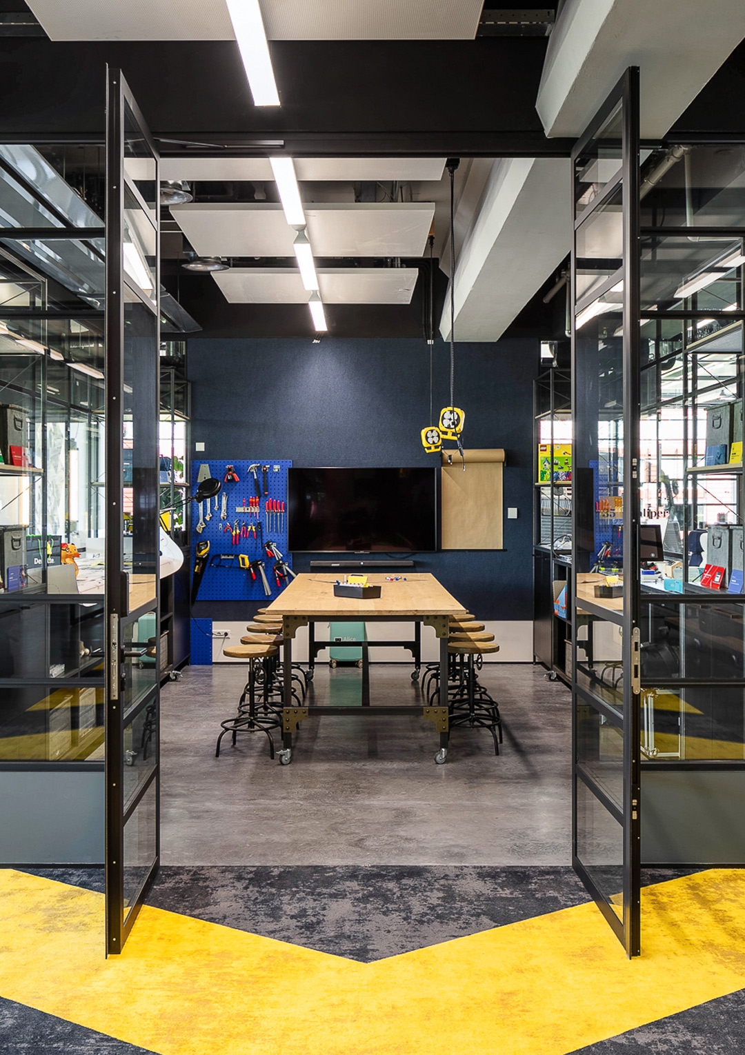 Deloitte Digital | Netherlands | Cushman & Wakefield