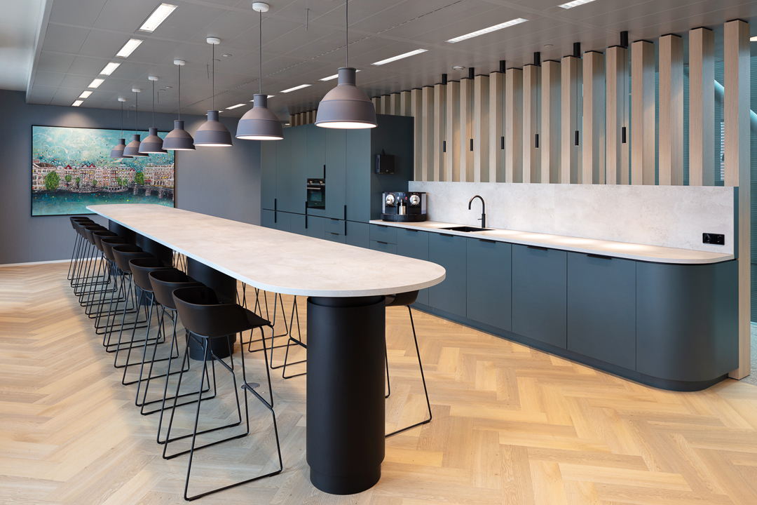Simon Kucher A Striking Office Building Nl Cushman And Wakefield