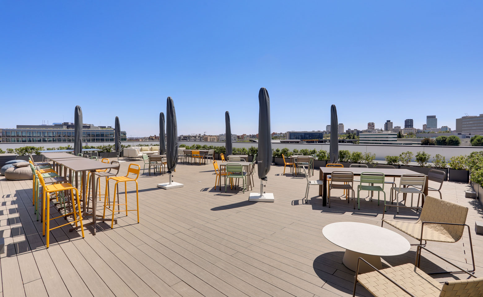 Bristol Myers Squibb: offices adapted to new ways of working | Spain ...